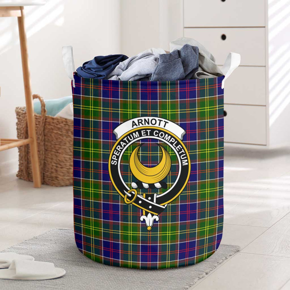 Arnott Tartan Laundry Basket with Family Crest