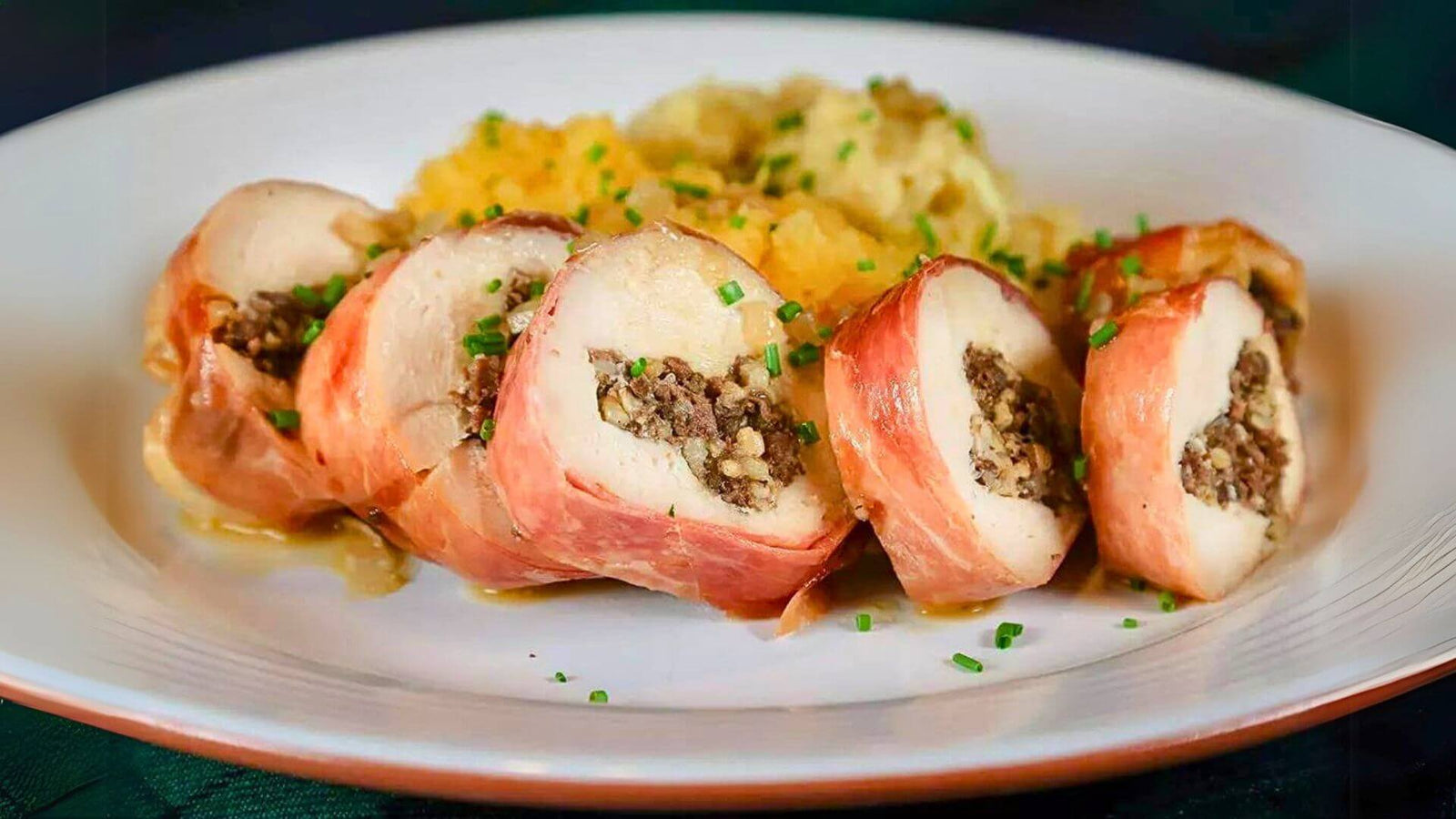 Traditional Scottish Food: 25 Real Dishes Locals Love