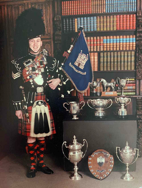 What are Bagpipers? Exploring Their Art, Attire & Impact