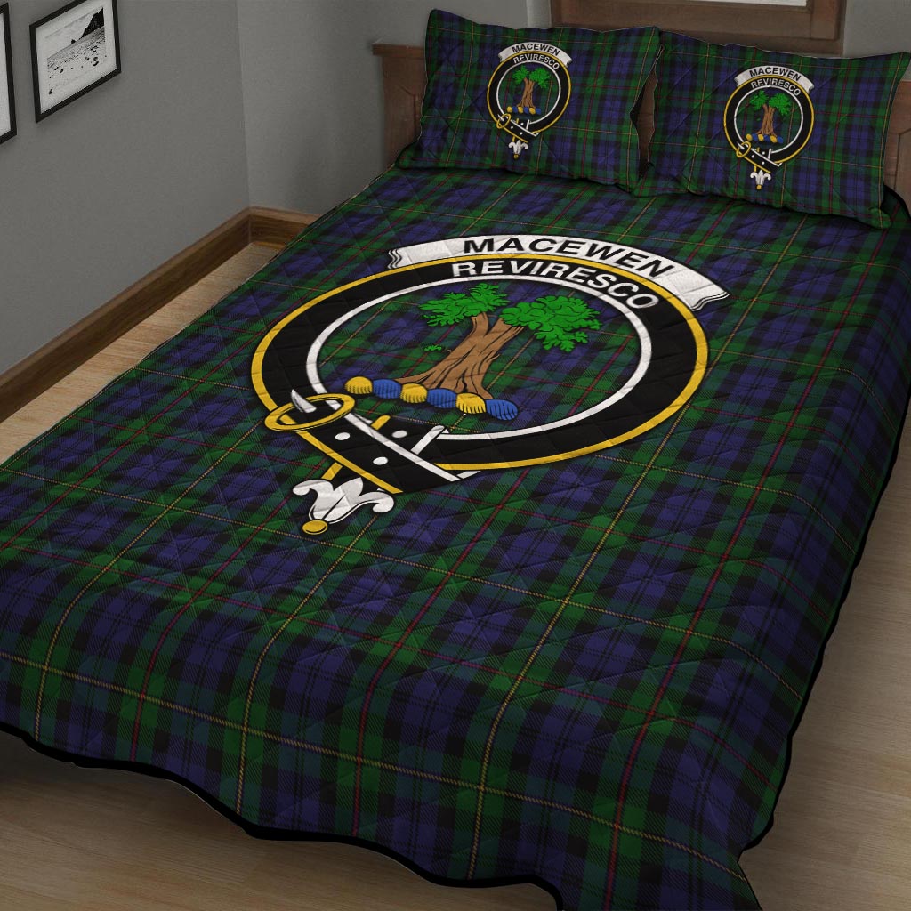 MacEwen Tartan Quilt Bed Set with Family Crest