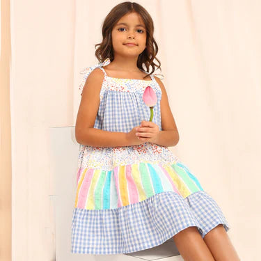 What Is Gingham? Everything You Need to Know About This