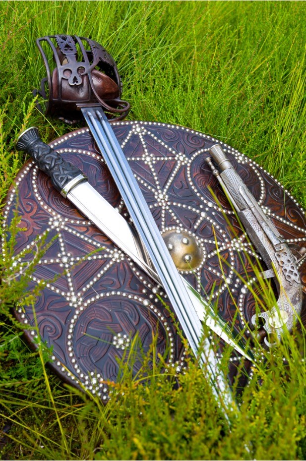 Scottish Targe: History, Design, and Its Role in Battle