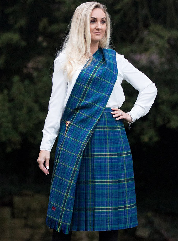 Mastering How to Wear a Tartan Sash: A Beginner's Guide