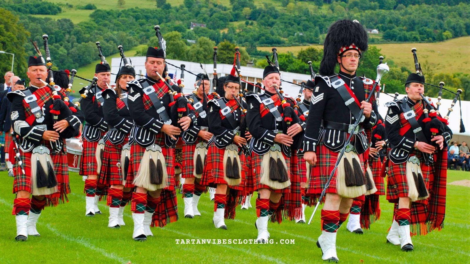 Traditional Highland Dress: A Timeless Symbol of Scottish